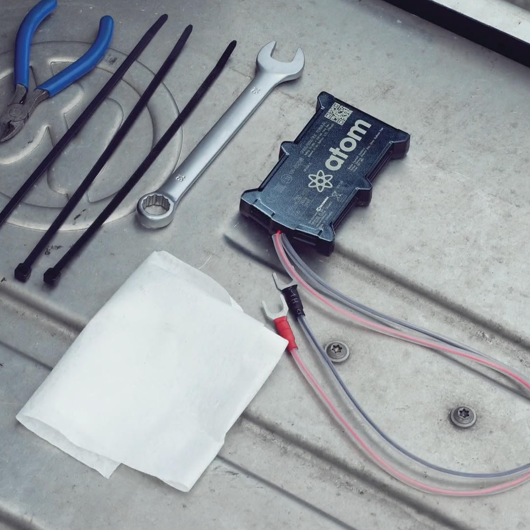 Vehicle Tracking Device - atom by Radius Telematics - 12 month plan ...